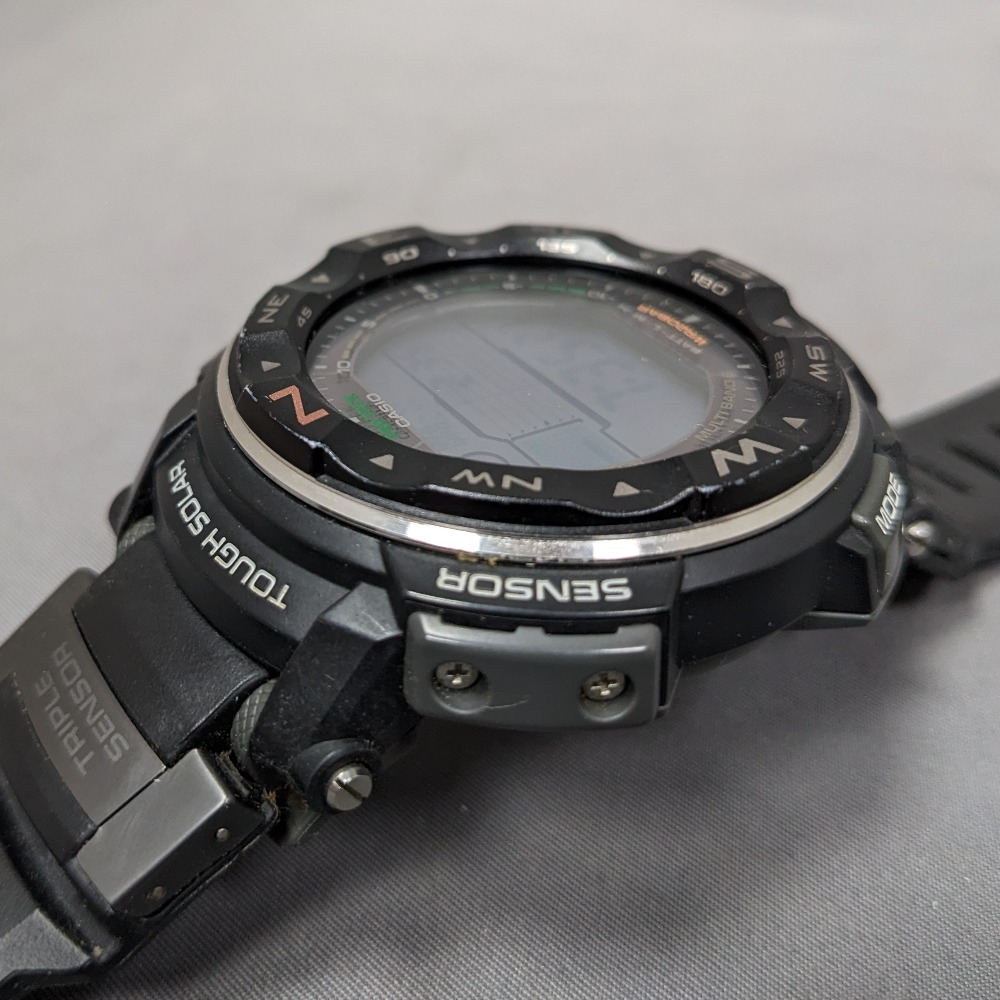 Pre-owned Casio Pro Trek (module 3258) solar powered watch - Own4Less